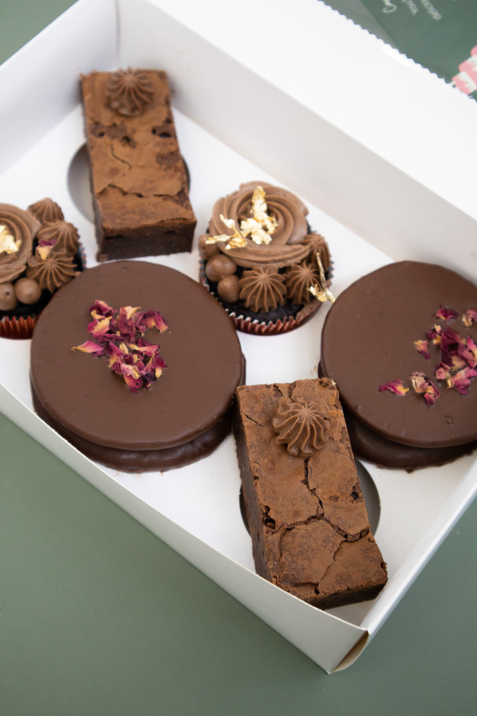 Snow White Bakery – Snow White Bakery